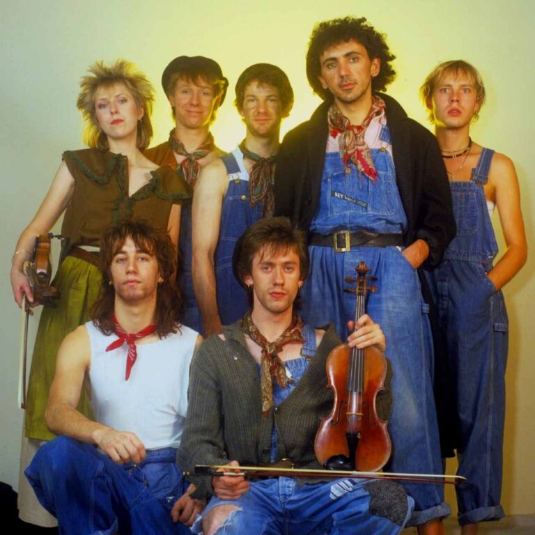 15 of the Most Famous Violin Rock Songs - Violinspiration